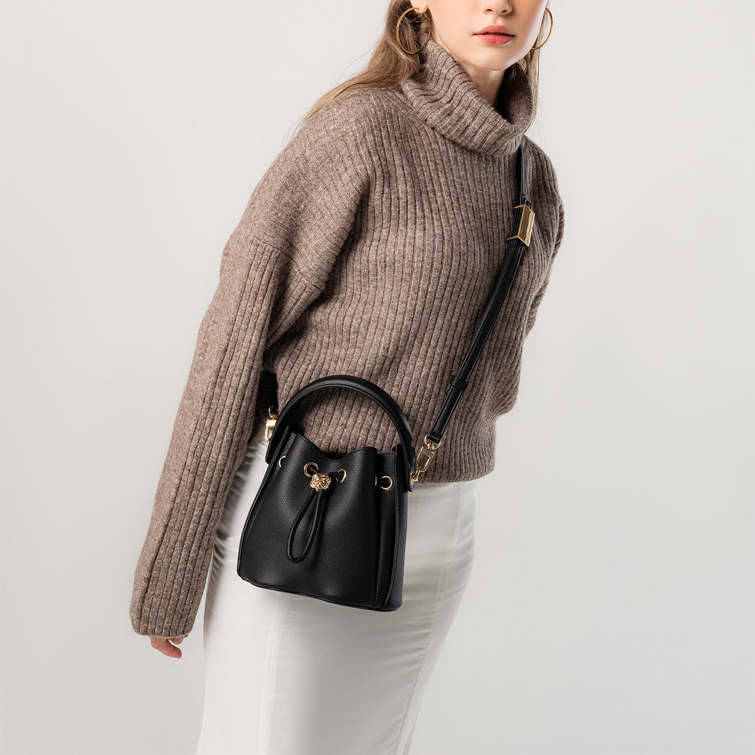 Knoty – Sometime By Asian Designers